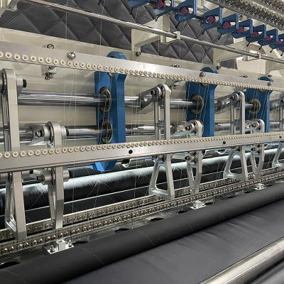 Cina Trapuntatrice di ZOLYTECH per la trapuntatrice automatica della trapuntatrice dell'multi-ago del copriletto in vendita
