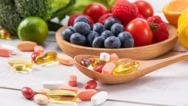 Quality Natural Sophora Japonica Extract 99% Quercetin Dihydrate Powder For Healthcare for sale