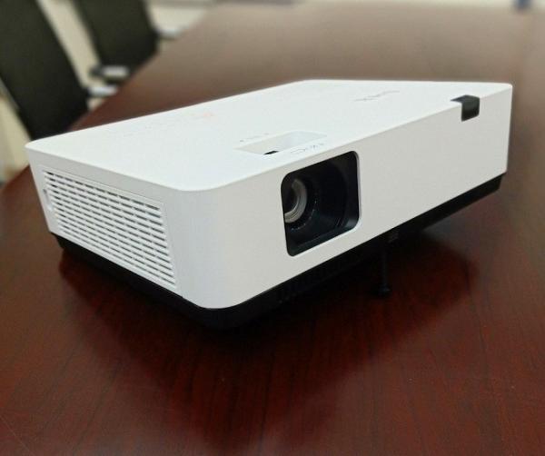 Quality 3LCD 4000 Lumens Hd Multimedia Lcd Projector Multimedia Video Projector for sale
