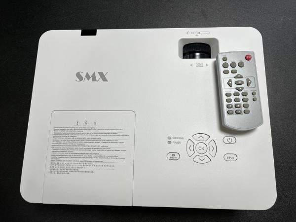 Quality 3LCD 4000 Lumens Hd Multimedia Lcd Projector Multimedia Video Projector for sale