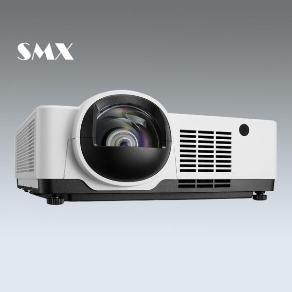 Quality 6000 Lumen Immersive Room Projector Versatile And Powerful Projection Solution for sale