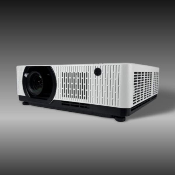 Quality 7800 Lumen Professional 3lcd Short Throw Projector With 20000 Hours Long Life for sale