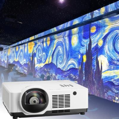 China Projector de imersão 6000 lumens Brilho Projector a laser de lançamento curto for sale