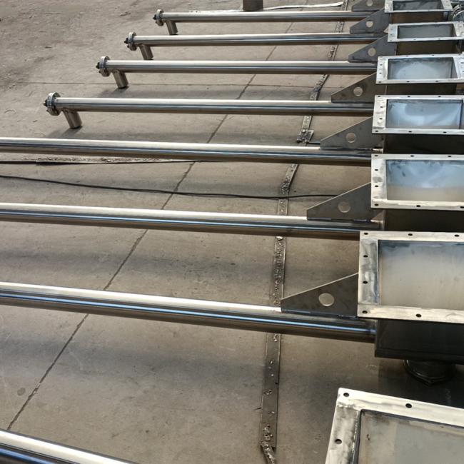 OEM Custom Stainless Steel Flexible Inclined Screw Conveyor Automatic Screw Feeder