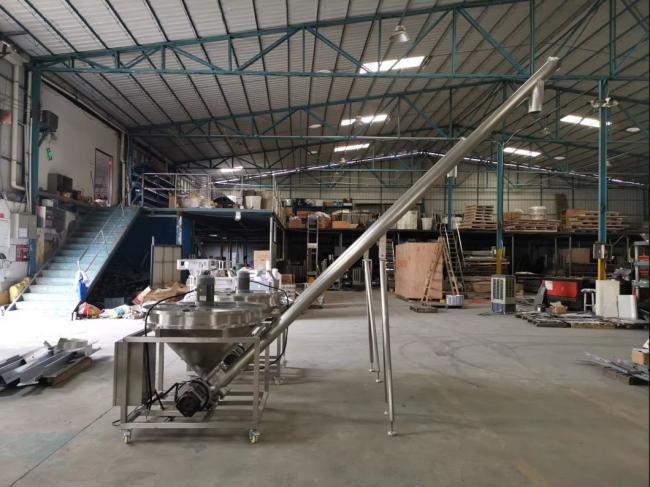 High Level Tool-Free Automatic Screw Feeder Machine Feed Screw Conveyor Powder Feeder