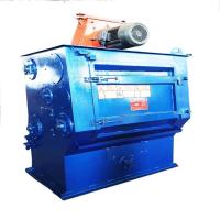 China Tumble Belt Shot Blasting Machine Q32 For Small Workpiece Compact Structure for sale