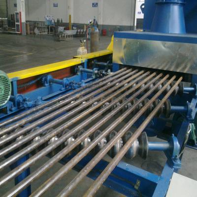 Cina Macchina pulita di brillamento di sabbia Sa2.5 per il tubo d'acciaio pulito fuori e la parete interna in vendita