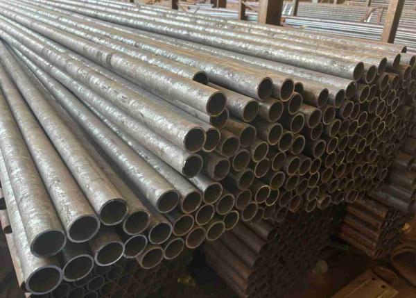 Quality Seamless Carbon Steel Pipe ASTM A53 / A106 / A179 / A192 / SA210 / SA519 / A213 for sale