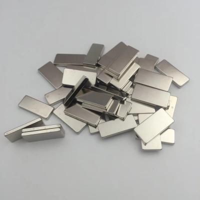 中国 高エネルギーのネオジムの磁石リングN38ブロックはおもちゃのために形づく 販売のため