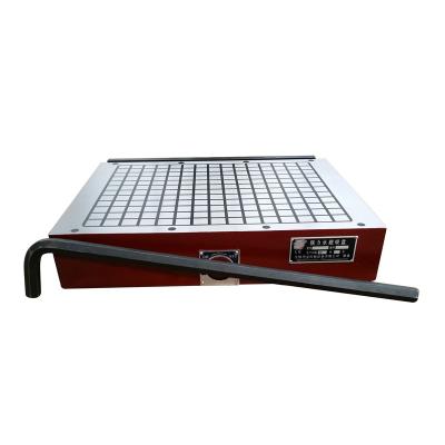 Cina Tabella magnetica permanente 300*800mm rossa per la fresatrice in vendita