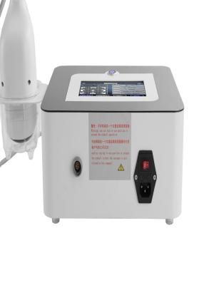 Cina Riduzione delle celluliti della macchina 0.8cm 1.3cm di bellezza di ultrasuono HIFU di Liposonic in vendita