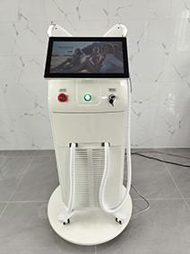 Cina 1 anno 808nm lunghezza d'onda 50*40*100cm Diode Laser depilazione macchina in vendita