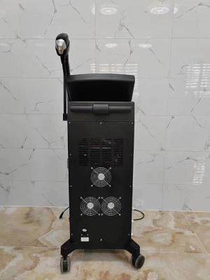 Cina 2023 diodo alta potenza 1600W laser platino tre lunghezze d'onda 755 808 1064nm diodo laser di ghiaccio depilazione macchina CE in vendita