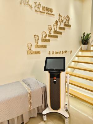 중국 고급 16bar 다이오드 레이저 탈모 기계 10.4 인치 컬러 스크린 판매용