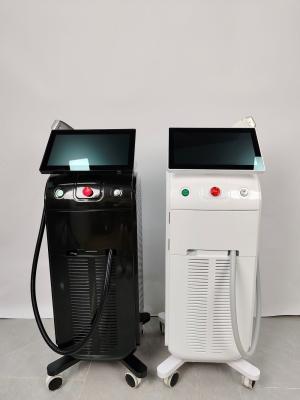 Cina Macchina laser di depilazione avanzata a lunghezza d'onda di 808 nm con sistema di raffreddamento senza sforzo in vendita
