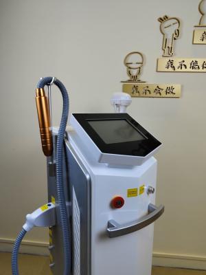 Cina Trattamento dell' acne 808nm diodo laser depilazione macchina con tecnologia Picosecond in vendita