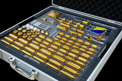 China Secure Parts on VMM Stage – Clamps, Standoffs, Pivot Joints & Magnetic Hold-Down Elements for sale