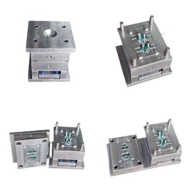 Cina Waterproof Connector Injection Molding for Charging New Energy Lithium Batteries M16 M20 M25 M28 in vendita