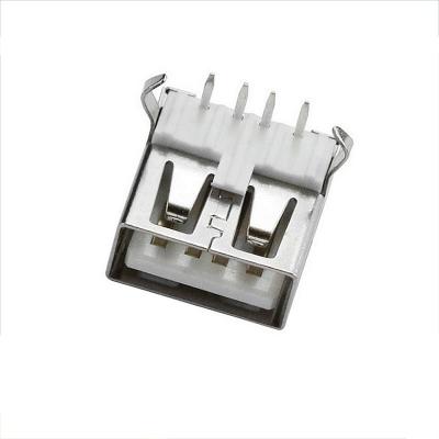 Cina stampaggio ad iniezione di PS del PC della scatola di plastica di elettronica della muffa del connettore di 718h S136 H13 USB pp in vendita