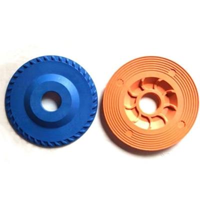 中国 0.6mm未満 平坦さ 107mm M14 プラスチック フラップディスク 裏付けプレート パッド 磨き用 販売のため