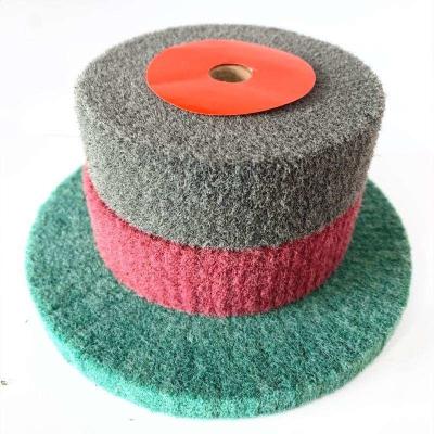 Cina Supporto personalizzato per OEM Non tessuto Buffing Flap Wheel Fornitori di pulizia superficiale in vendita