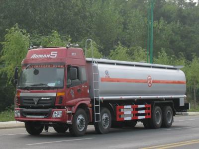 China Foton Auman 8X4 30 Ton Fuel Tank Truck 30000L Oil Tanker Truck With Dispenser for sale