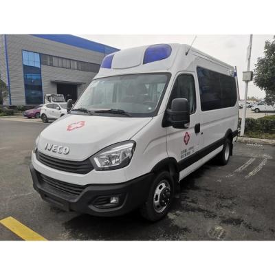 China Diesel ICU Transit Medical Clinic Negative Pressure ICU Rescue Clinic Ambulance Medicals for sale