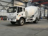Quality Construction Concrete Mixer Truck 140HP Loading Capacity 5m3 for sale