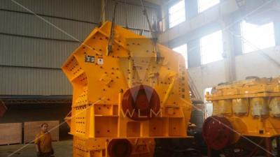 Cina Cementi il frantumatore a martelli di impatto della pietra della struttura di adeguamento per le estrazioni minerarie dei 40 - 50 t/h in vendita