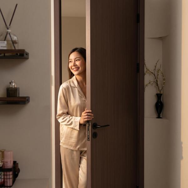 Quality Noise-Reducing Custom Solid Core Doors Flat Panel Solid Core Door Moisture for sale