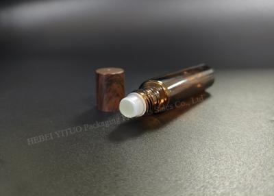 Cina Flaconi roll-on in vetro ambrato cilindrico per oli essenziali 10ml 20ml 30ml 50ml in vendita