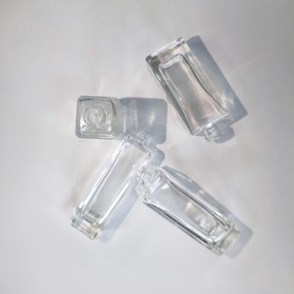 Quality Crystal Bulk Perfume Bottles 20ml Uniqe 2cm Width 4cm Height High Transparency for sale