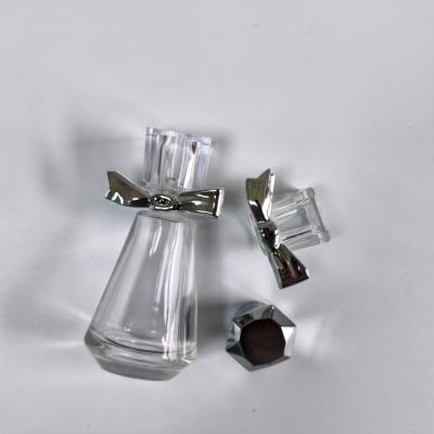 중국 원뿔형 대량 미니어처 30ml 유리 향수병 4.7cm*8.4cm 맞춤형 판매용