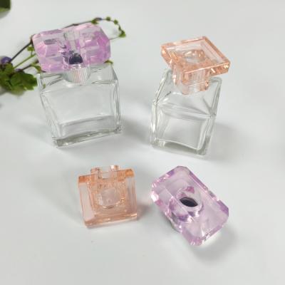 Cina Flacone di profumo trasparente quadrato in vetro vuoto, flaconi di profumo da 50 ml in vendita