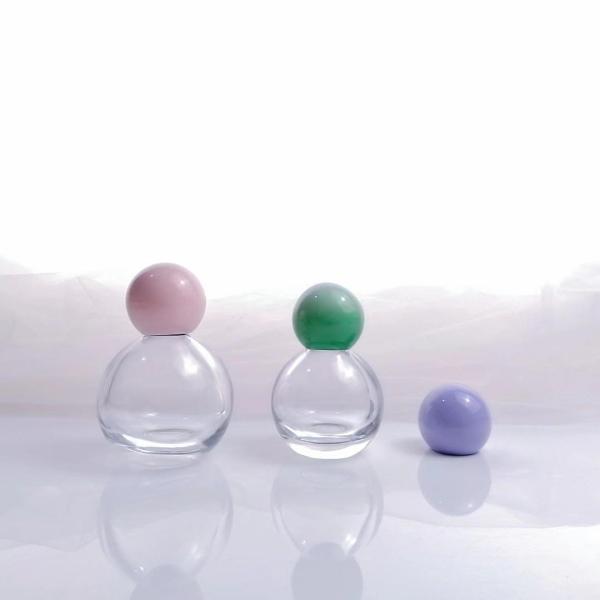 Quality Refillable Bulk Perfume Bottles Mini 50ml Transparent Color Lid Sealing for sale