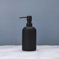 China 500ml Glass Shampoo Bottles with Pump Customizable Colors Leak Proof Square Design for sale
