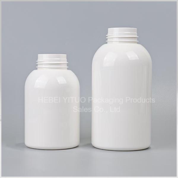 Quality Reusable Empty White Plastic Shampoo Container / Custom Shampoo Bottles for sale