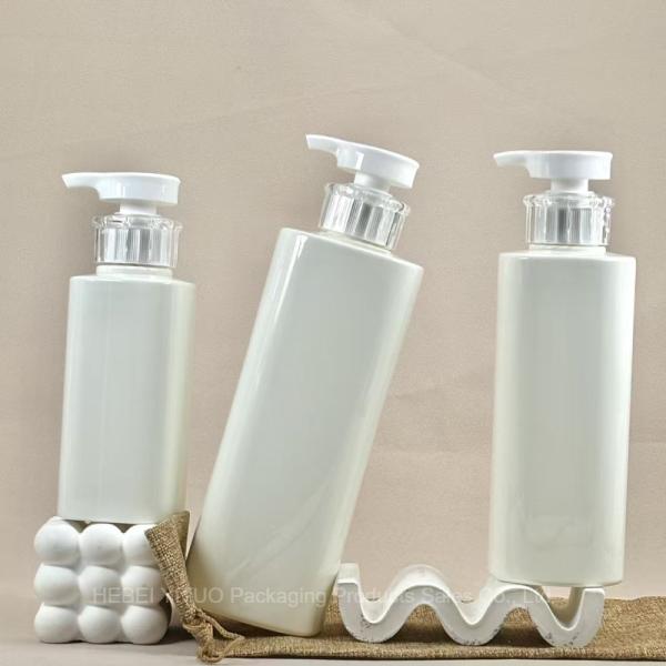 Quality White Plastic Refillable Shampoo Containers Travel Empty Blow Molding for sale