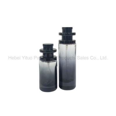 China Aluminum Closure Cosmetic Spray Bottle with Leak Resistant Design and Customizable Colors for Safe Liquid Transportation for sale