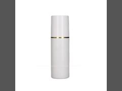 White Plastic sprayer pump bottle