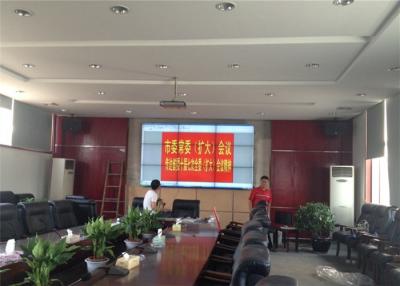 Cina Il vario segnale dell'incastonatura del monitor HD di video sostegno LCD stretto eccellente della parete Ports a 55 pollici in vendita