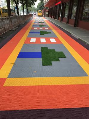 China Plastic PP Interlocking Garage Floor Tile Multifunctional Modular Carpet Tiles for sale