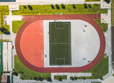 Cina Materiale pareggiante della pista della pista di personalizzazione corrente atletica all'aperto del campo da giuoco in vendita