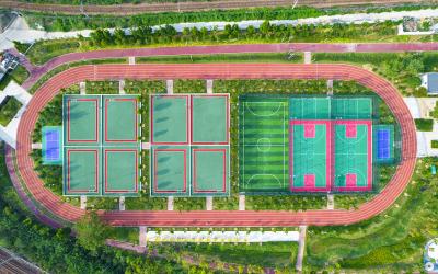China A trilha movimentando-se de borracha IAAF da tartã vermelha sintética aprovou a superfície da pista de atletismo à venda
