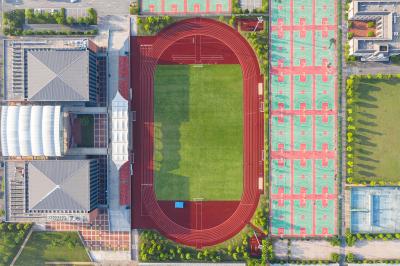 Cina Pista atletica sintetica verniciata a spruzzo EPDM Eco Sports Flooring 400M in vendita