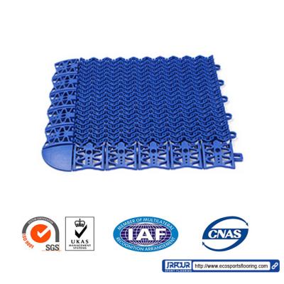 Cina Rate Polypropylene Interlocking Modular Flooring rilegato 97% variopinto in vendita