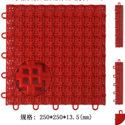 Cina 13mm pp rossi che collega le stuoie del pavimento di esercizio del polipropilene delle mattonelle di pavimentazione di sport in vendita