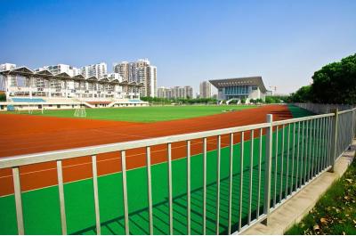 Cina Pavimentazione sportiva resistente alla corrosione in erba artificiale da 40 mm in vendita