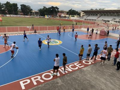 Cina sport di superficie dell'unità di elaborazione di UV-resistenza che pavimentano il blu rosso della corte di pallavolo in vendita