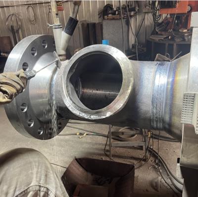Cina Flanged tee, 10″ Sch160/80 tee with 10″ Class900/600 WN flange in vendita